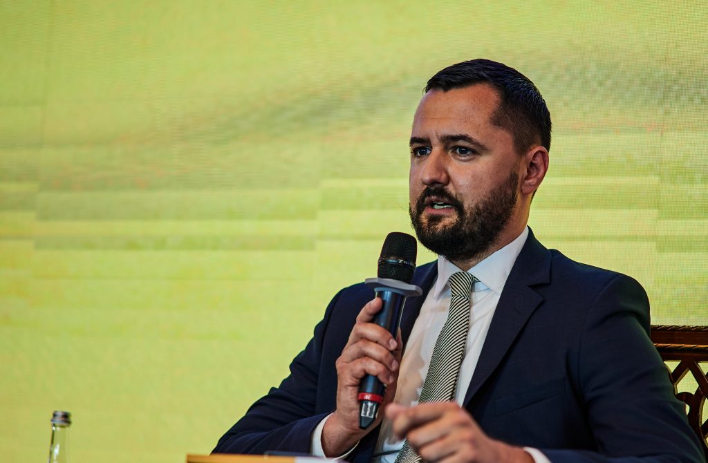 Роман Опімах: 110 надрокористувачів заявили про форс-мажор ‣ NADRA.info